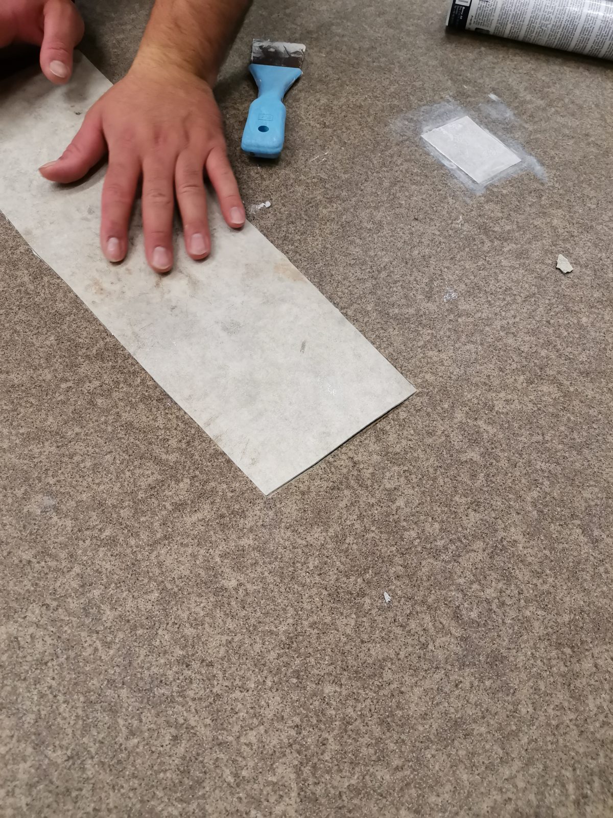 Vanhan muovimaton kunnostus - Tehopro siivouspalvelut yrityksille